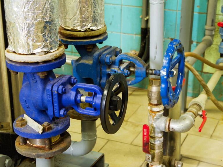 10 Different Types Of Valves Used In The Oil And Gas Industry | NTVAL